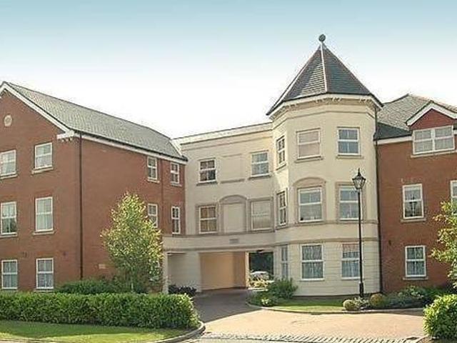 2 bedroom apartment for rent in Green Street Knutsford WA16
