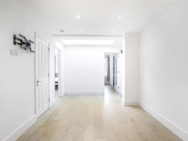 2 bedroom apartment for rent in Green Street, London, E13