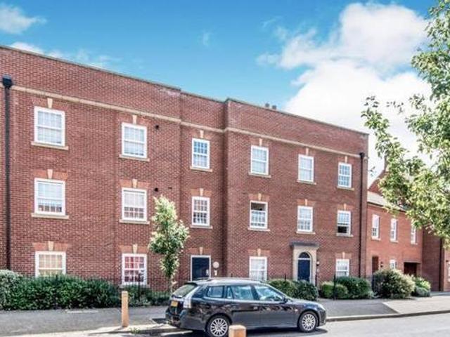 2 bedroom apartment for rent in Greenkeepers Road Great Denham Bedford MK40 4FS MK40