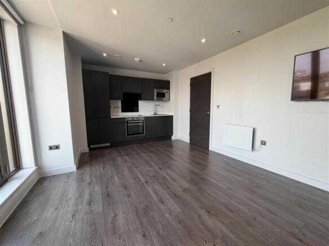 2 bedroom apartment for rent in Greenland, Liverpool, L1