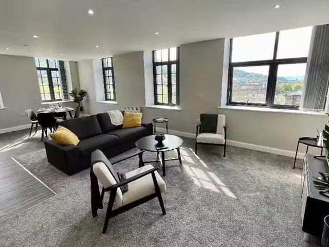 2 bedroom apartment for rent in Greenwood Mill, Square Road, H.