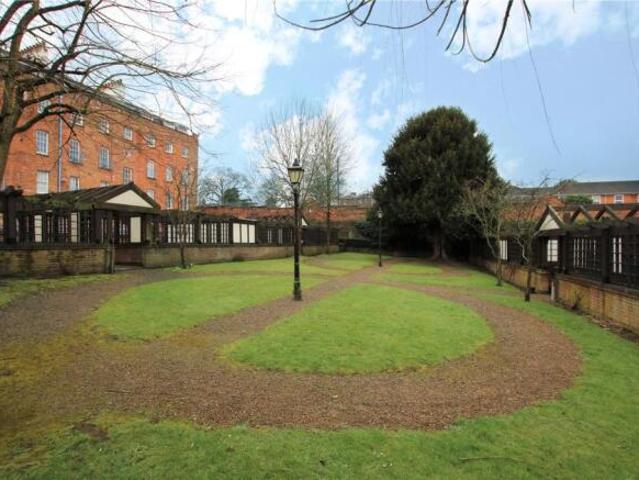 2 bedroom apartment for rent in Greys Court, Sidmouth Street, Reading, Berkshire, RG1