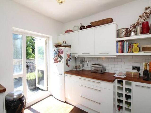 2 bedroom apartment for rent in Grosvenor Road, Finchley, N3