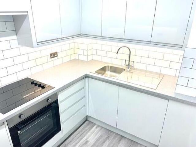 2 bedroom apartment for rent in Grosvenor Square, SO15