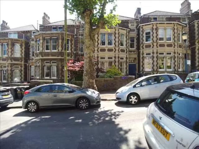 2 bedroom apartment for rent in Ground Floor Flat Clarendon Ro.