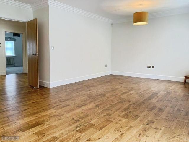 2 bedroom apartment for rent in Grove Park Crescent, Gosforth, Newcastle upon Tyne, NE3