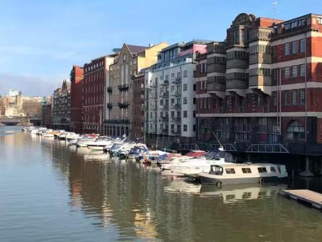2 bedroom apartment for rent in Huller and Cheese City Centr.