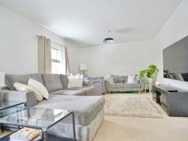 2 bedroom apartment for rent in Huntingdon Street St Neots PE19
