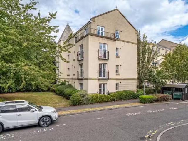 2 bedroom apartment for rent in Huntingdon Place, Edinburgh, M.