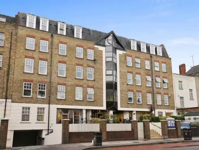 2 bedroom apartment for rent in Hackney Road, London, E2