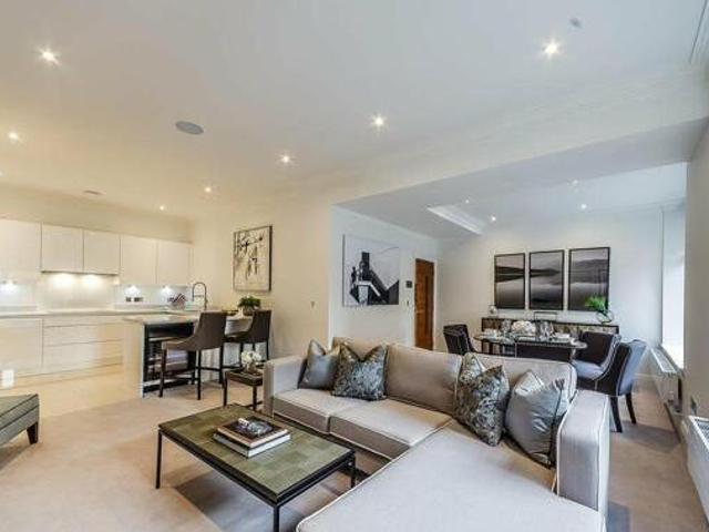 2 Bedroom Apartment For Rent In Hammersmith, London