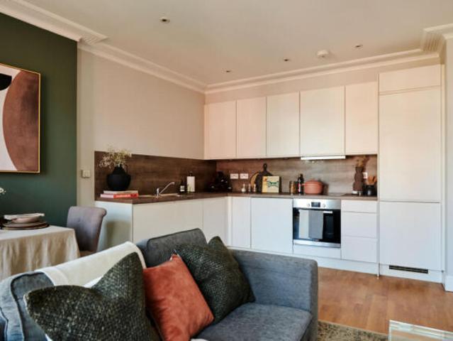 2 bedroom apartment for rent in Hamlet Gardens, King Street, Hammersmith, W6