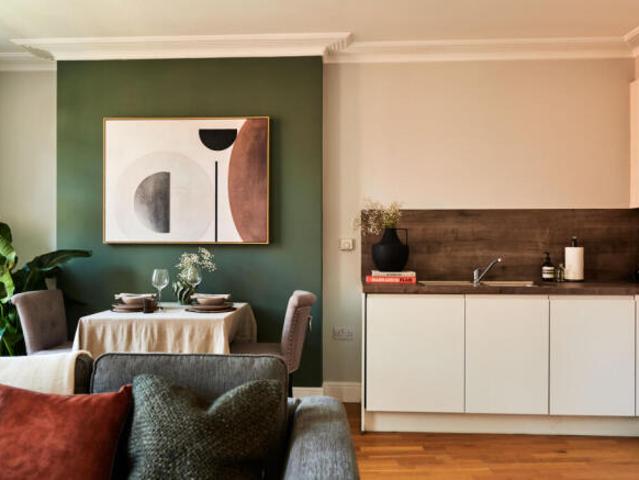 2 bedroom apartment for rent in Hamlet Gardens, King Street, Hammersmith, W6