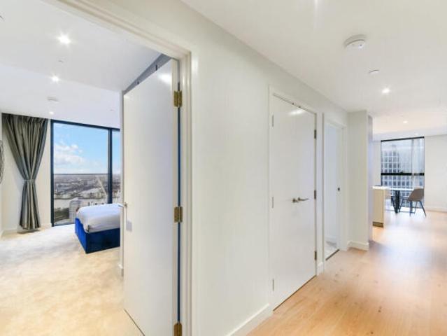 2 bedroom apartment for rent in Hampton Tower, Marsh Wall, Tower Hamlets, London, E14