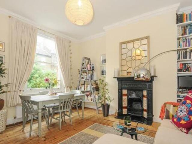 2 Bedroom Apartment For Rent In Hampstead