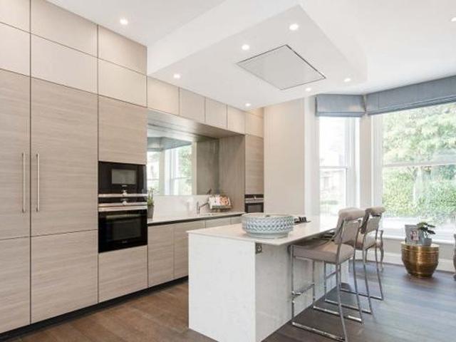 2 Bedroom Apartment For Rent In Hampstead, London