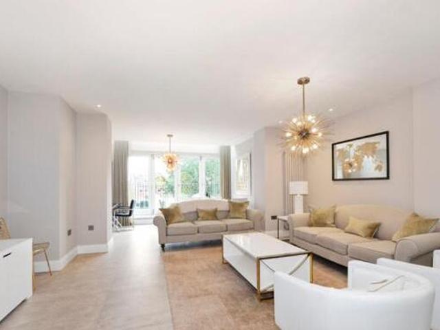 2 Bedroom Apartment For Rent In Hampstead, London