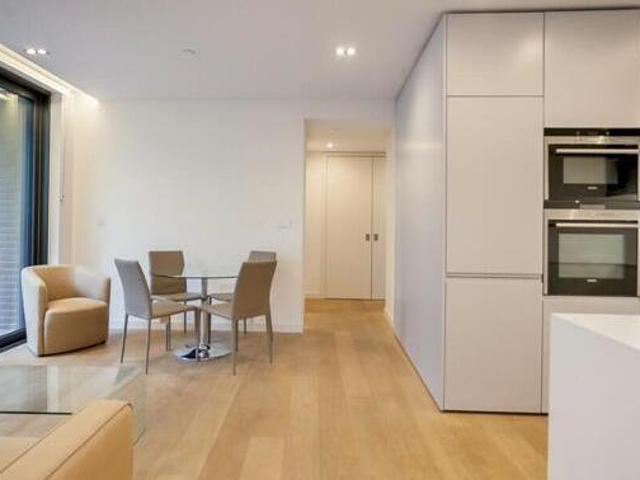 2 Bedroom Apartment For Rent In Handyside Street, Kings Cross