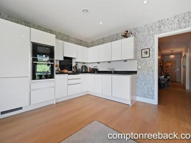 2 bedroom apartment for rent in Hansel Road, NW6