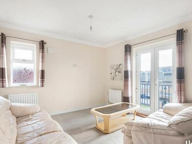 2 Bedroom Apartment For Rent In Harlington