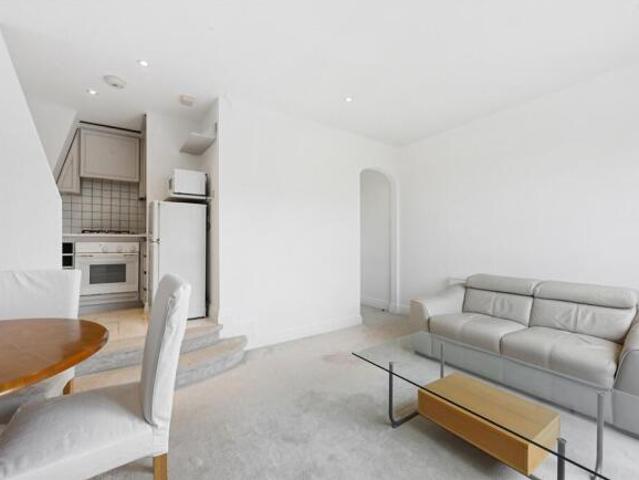 2 bedroom apartment for rent in Harrington Gardens, SW7