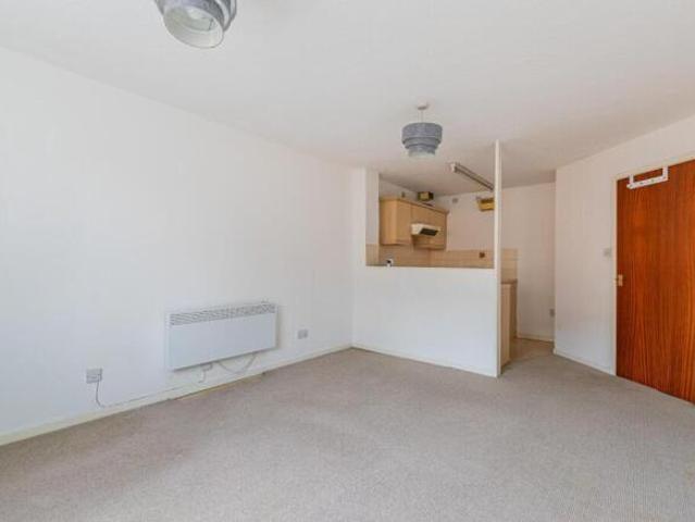 2 bedroom apartment for rent in Harrison Way, Cardiff, CF11