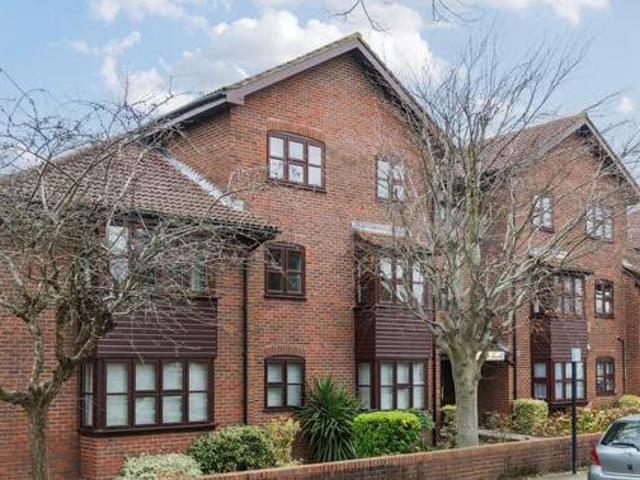 2 Bedroom Apartment For Rent In Harrow
