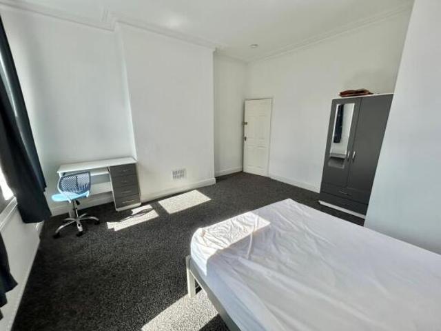2 bedroom apartment for rent in Hartley Road, NOTTINGHAM, NG7