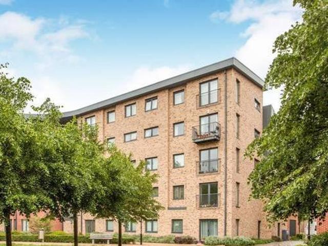 2 bedroom apartment for rent in Hawkins Court Princes Street PE29