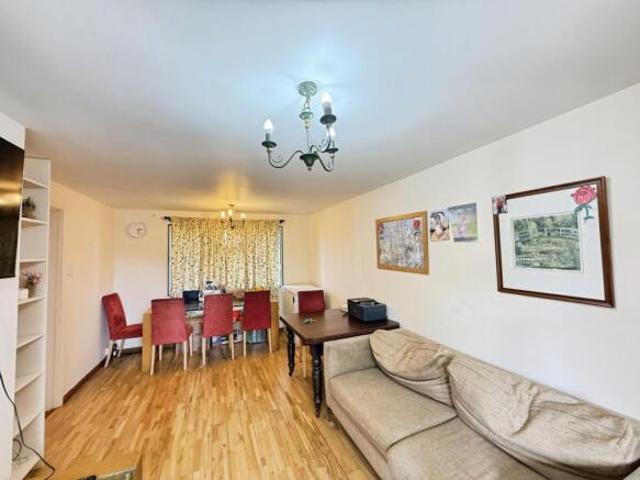 2 bedroom flat for rent in Hawksmoor Road, Oxford, OX2