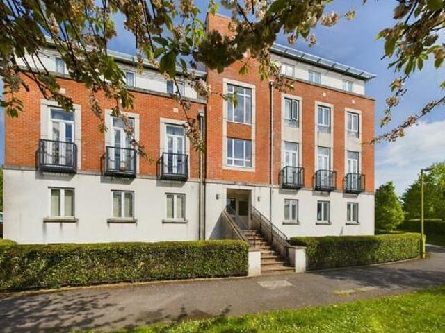 2 Bedroom Apartment For Rent In Hatfield