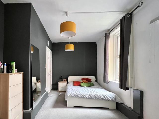 2 bedroom apartment for rent in Hazelwood Avenue, Jesmond, NE2