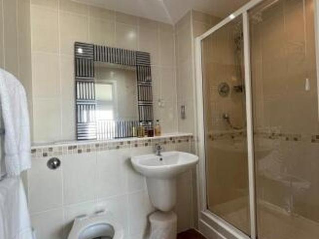 2 bedroom apartment for rent in Heol Glan Rheidol, Cardiff, CF10