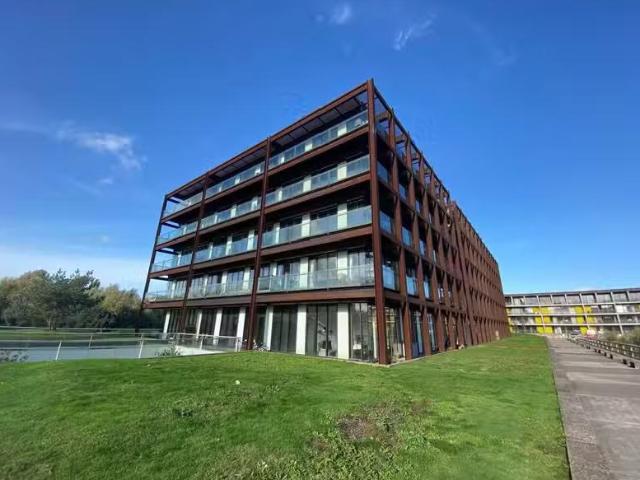 2 bedroom apartment for rent in Hengrove, Lakeshore, BS13 7BA.