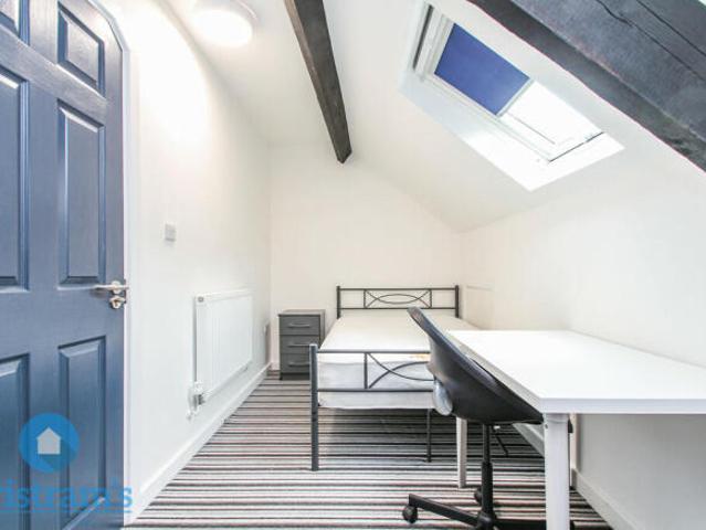 2 bedroom apartment for rent in Henry Road, Lenton, NG7