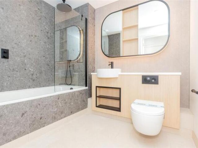 2 bedroom apartment for rent in Henshaw Parade, The Hyde, London, NW9