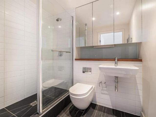 2 bedroom apartment for rent in Hermitage, Chatham Street, Reading, RG1