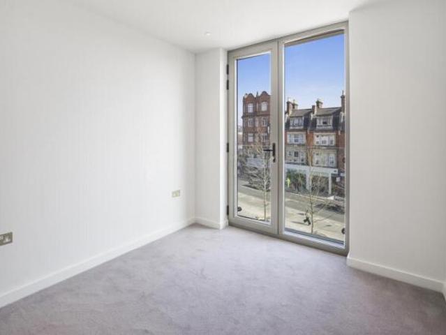 2 bedroom apartment for rent in Heritage Lane West Hampstead NW6