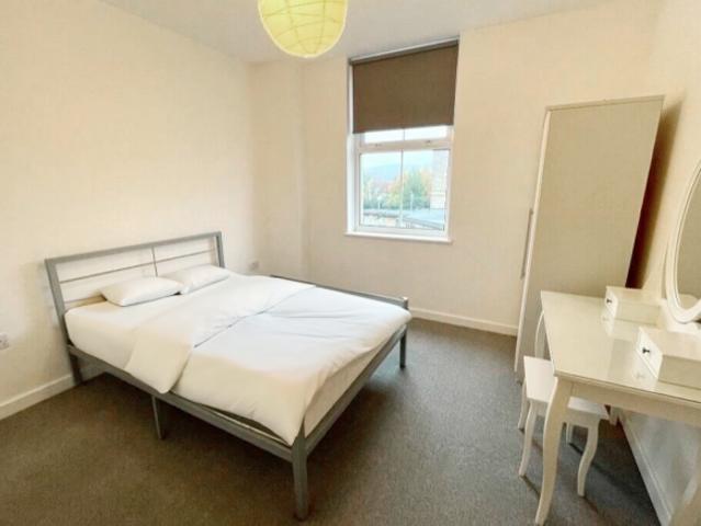 2 bedroom apartment for rent in Heritage Park, S6