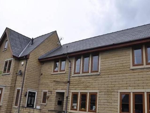 2 bedroom apartment for rent in High Lea Adlington Lancashire PR6
