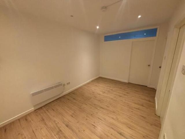 2 bedroom apartment for rent in High Street, Merchant City, G1