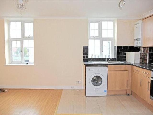 2 bedroom apartment for rent in High Street, Barkingside, Ilford, Essex, IG6