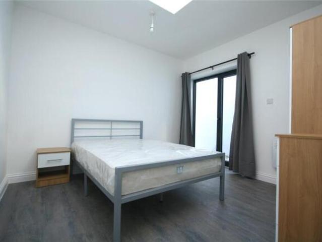 2 bedroom apartment for rent in High Street, Cheltenham, Gloucestershire, GL50