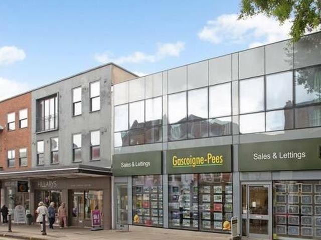 2 bedroom apartment for rent in High Street Guildford GU1