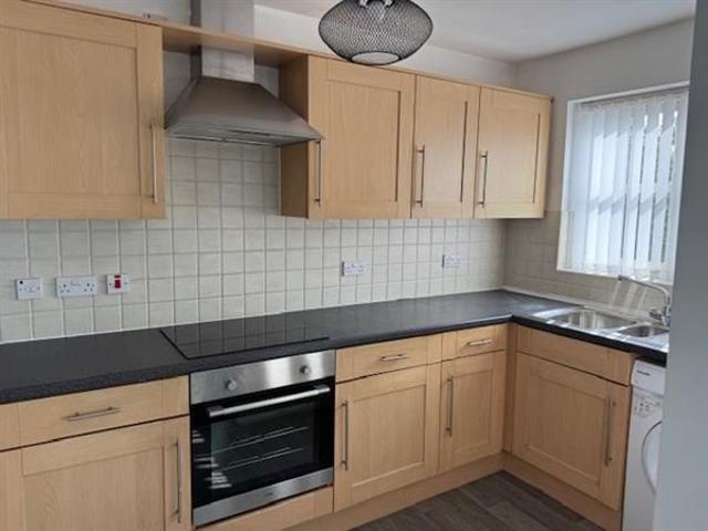 2 Bedroom Apartment For Rent in High Street, Lees, Oldham