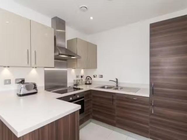 2 bedroom apartment for rent in Highgate, Longmead Terrace, Ba.
