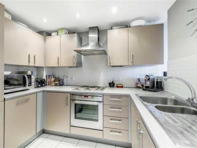 2 bedroom apartment for rent in Hill Street Mayfair, London, W1J