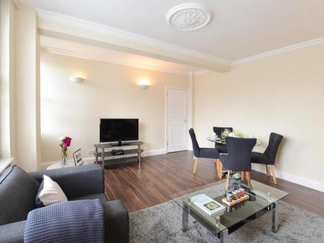 2 bedroom apartment for rent in Hill Street Mayfair W1J