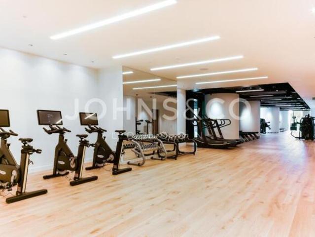 2 bedroom apartment for rent in Hobart Building, Wardian, Canary Wharf, E14