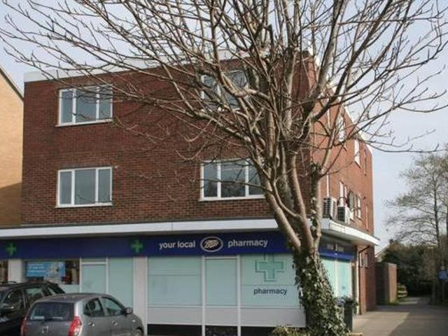 2 bedroom apartment for rent in Hook Parade Station Road Hook RG27